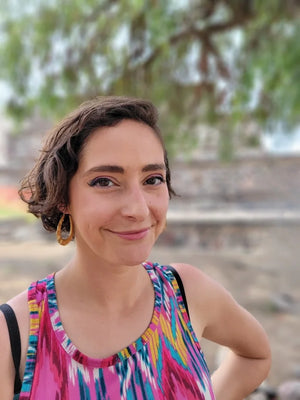 DR. NURSE PAULA | Cuatro Manos y Cinco Volcanes Farms